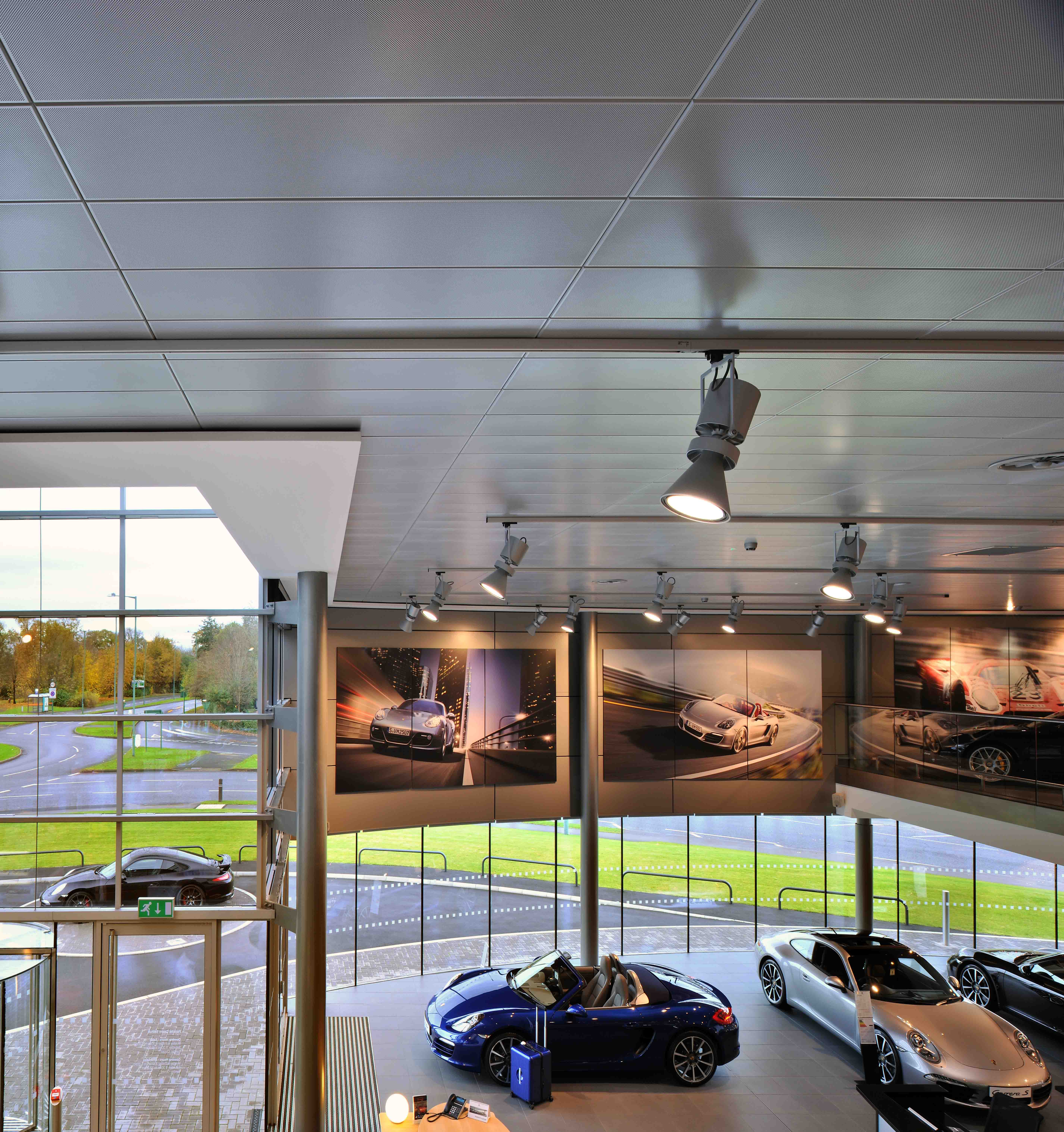 Porsche Centre, Solihull